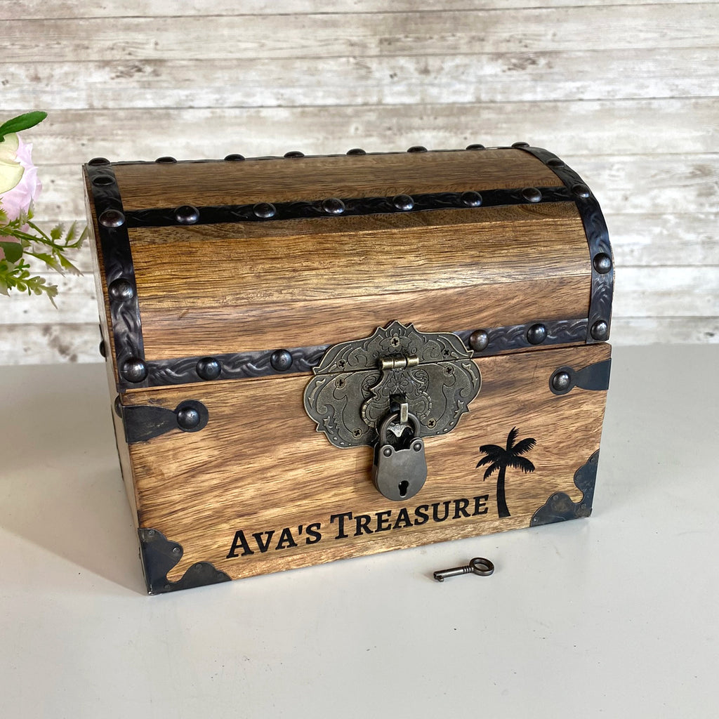 Personalized Treasure Chest with Antique Mini Lock and Keys – Nautical Cove